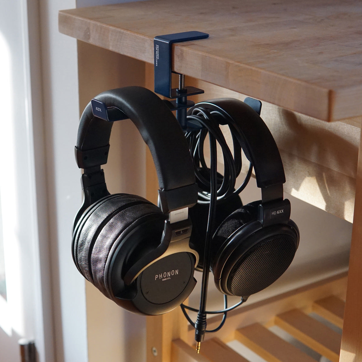 Dual Suspension | 360º Twin Desk-Mount Headphone Hanger – ADV.
